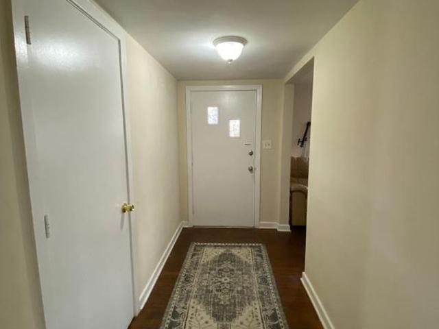 3 br, 2 bath House 1920 SW Williston Road