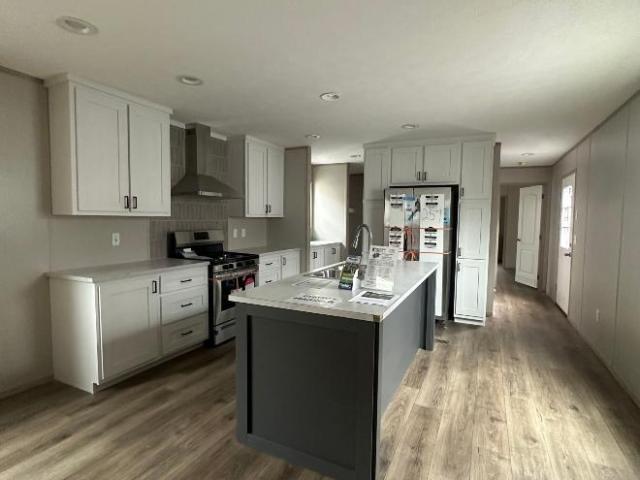 3 Br, 2 bath, Other 40 West Flamingo Road