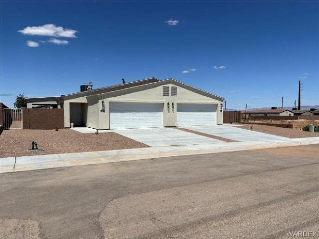 3 Br, 2 bath, Other 931 Berk Avenue