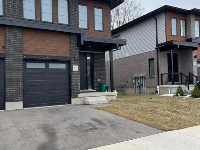 3 Br, 2 bath, Other 932 Robert Ferrie Drive