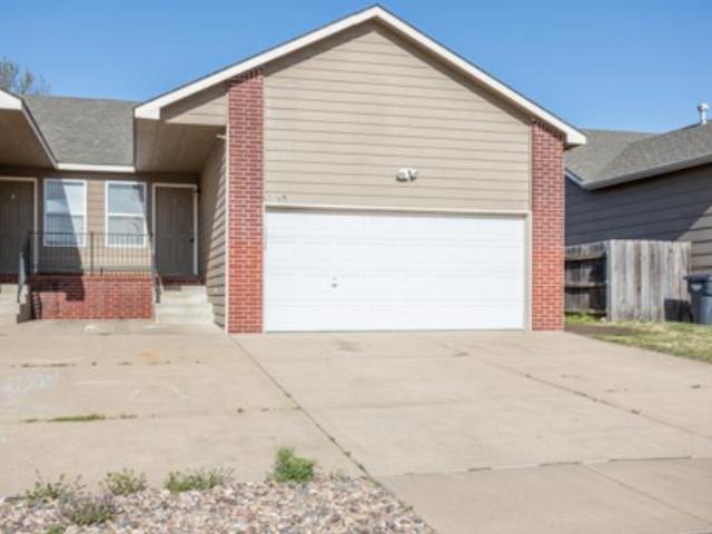 3 Br, 2 bath, Other 1008 E Karla Ct