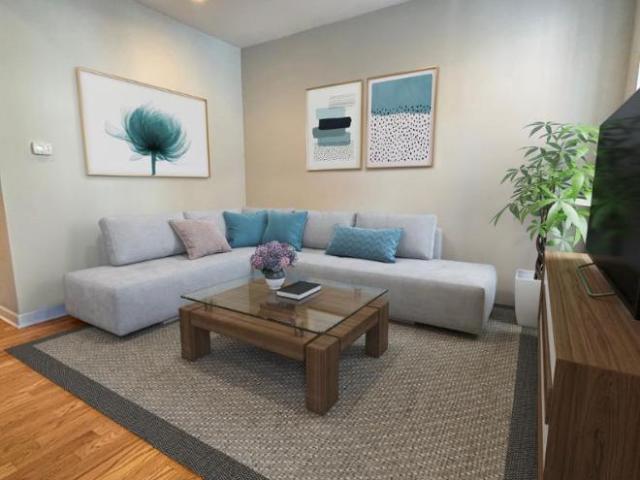 3 Br, 2 bath, Other 1406 West Superior Street