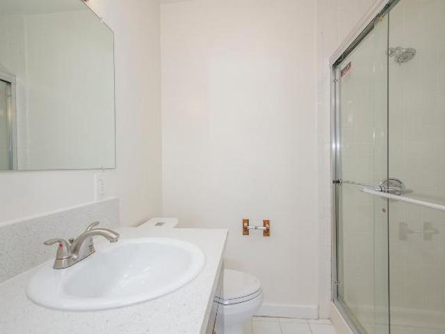 3 Br, 2 bath, Other 1530 Piikea Street