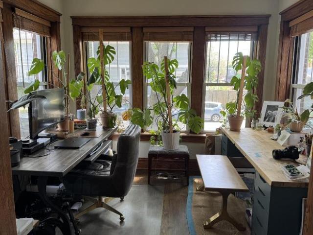 3 Br, 2 bath, Other 1706 West Byron Street