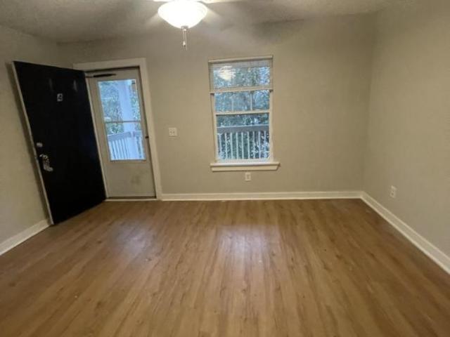 3 Br, 2 bath, Other 1901 Success St