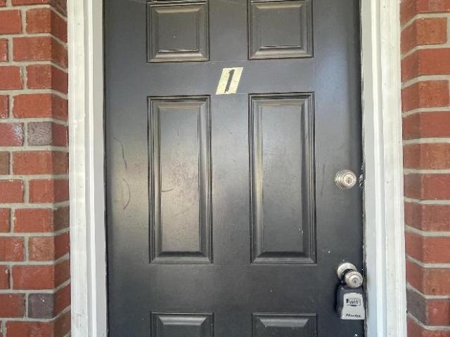 3 Br, 2 bath, Other 1901 Success St