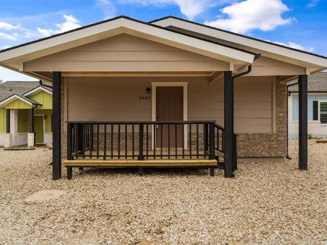 3 Br, 2 bath, Other 1949 Johnson Bend Road