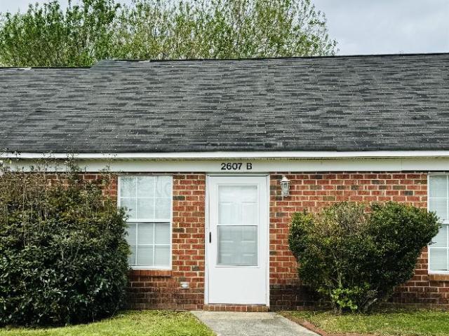 3 Br, 2 bath, Other 2607 Bluff View Dr