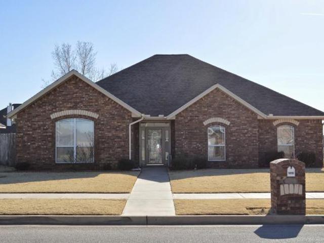 3 Br, 2 bath, Other 3601 Ne Madison Ave