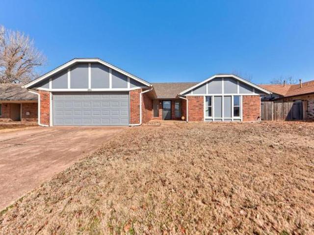 3 Br, 2 bath, Single Family Home 1011 W Gemini Rd