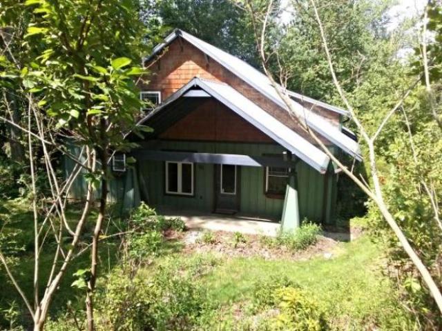 3 Br, 2 bath, Single Family Home 115 Cragmont Rd