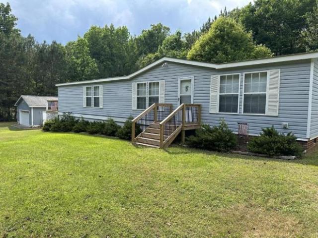 3 Br, 2 bath, Single Family Home 110 Poplar Dr