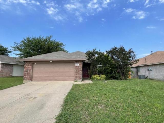 3 Br, 2 bath, Single Family Home 1507 Parrot Court