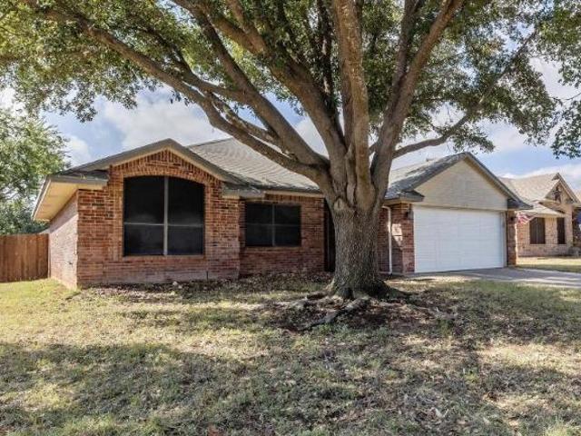 3 Br, 2 bath, Single Family Home 1507 Sunflower Ln