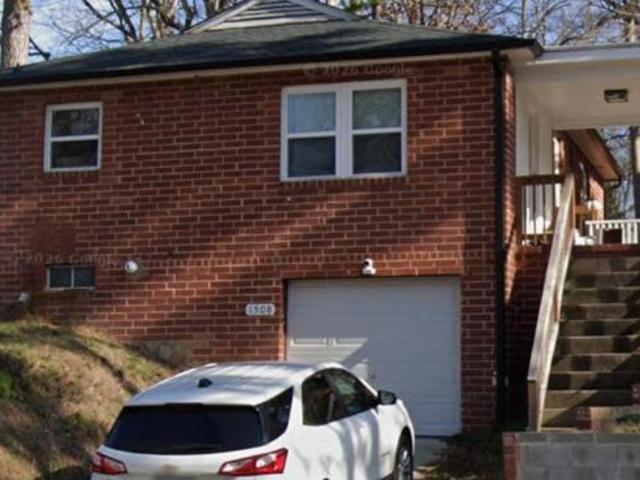 3 Br, 2 bath, Single Family Home 1508 N Hamilton St