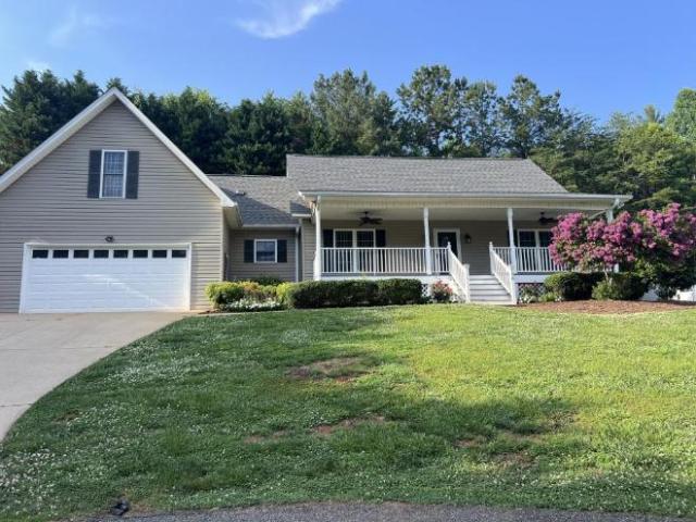 3 Br, 2 bath, Single Family Home 150 Marys Lane
