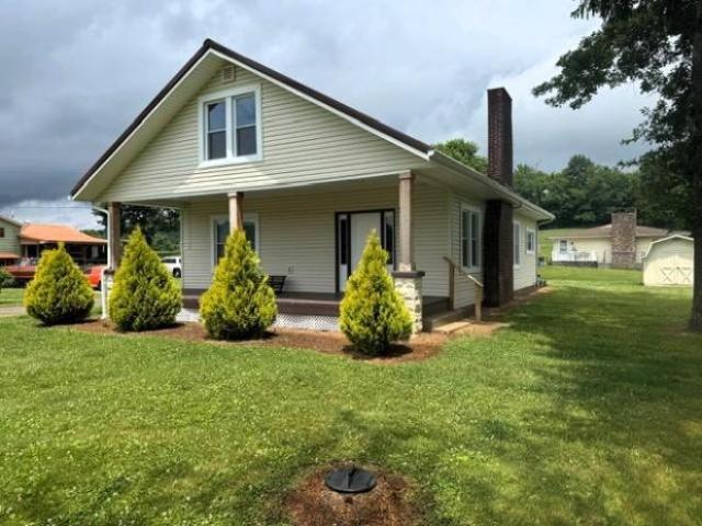 3 Br, 2 bath, Single Family Home 16538 Township Hwy