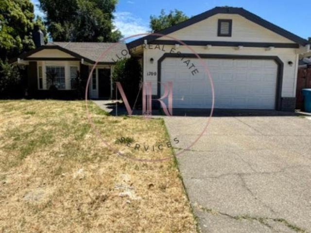 3 Br, 2 bath, Single Family Home 1700 Brookglen Dr