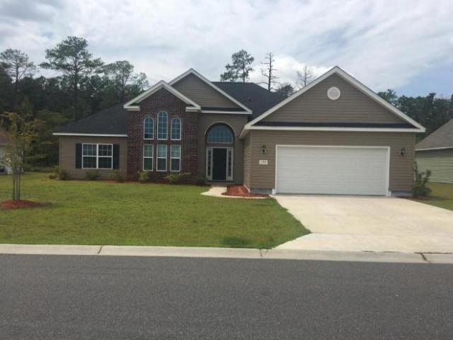 3 Br, 2 bath, Single Family Home 197 Camrose Way
