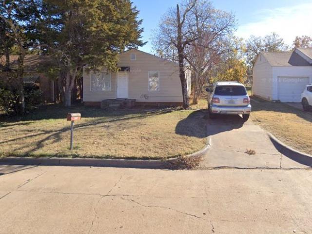 3 Br, 2 bath, Single Family Home 2003 Buchanan St