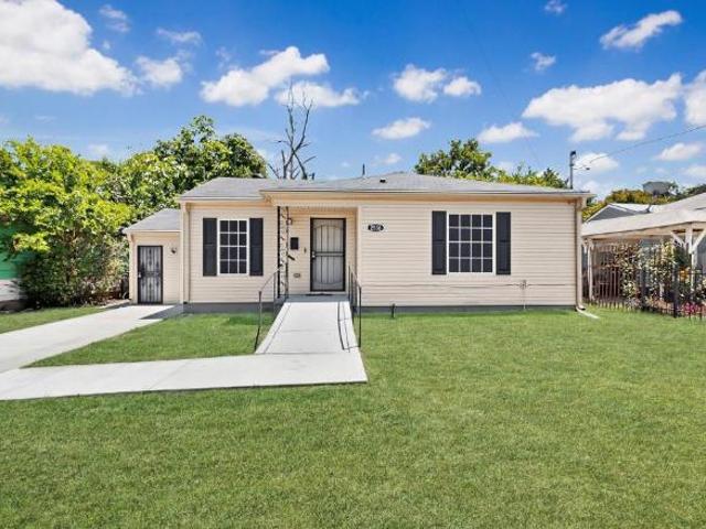 3 Br, 2 bath, Single Family Home 2538 Stovall Dr