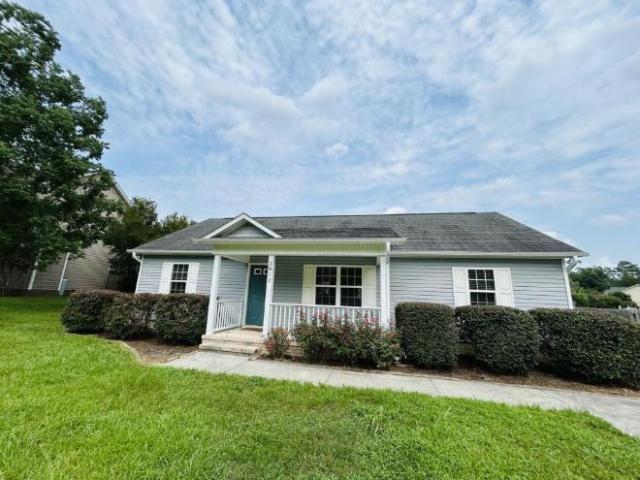 3 Br, 2 bath, Single Family Home 2812 Berry Patch Ct