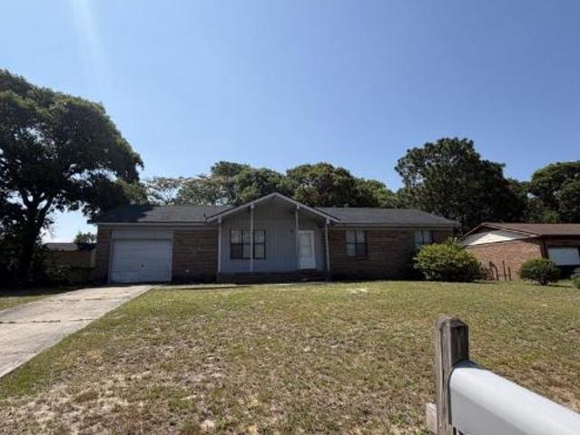 3 Br, 2 bath, Single Family Home 313 Nugget Ct