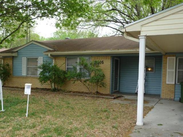 3 Br, 2 bath, Single Family Home 3416 Cloverleaf