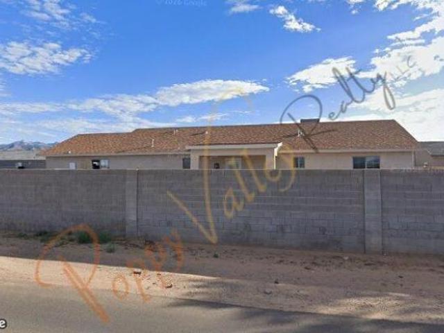 3 Br, 2 bath, Single Family Home 3741 N Nevada St