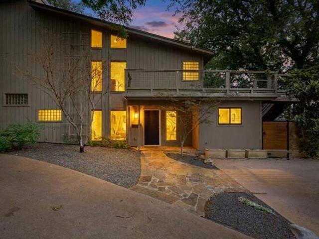 3 Br, 2 bath, Single Family Home 3709 Meredith St