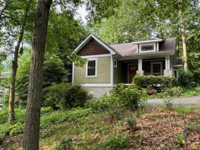 3 Br, 2 bath, Single Family Home 45 Florida Ave