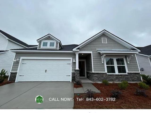3 Br, 2 bath, Single Family Home 563 Magnolia Terrace Dr