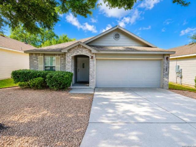 3 Br, 2 bath, Single Family Home 7634 Presidio Ledge