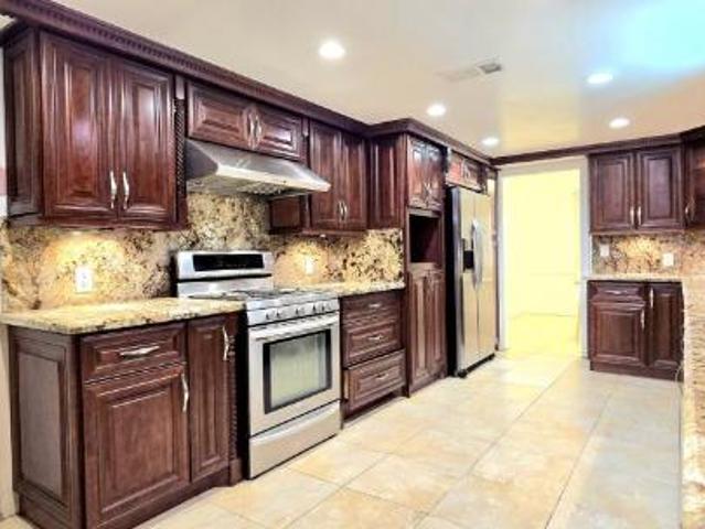 3 Br, 2 bath, Single Family Home 9222 De Adalena St