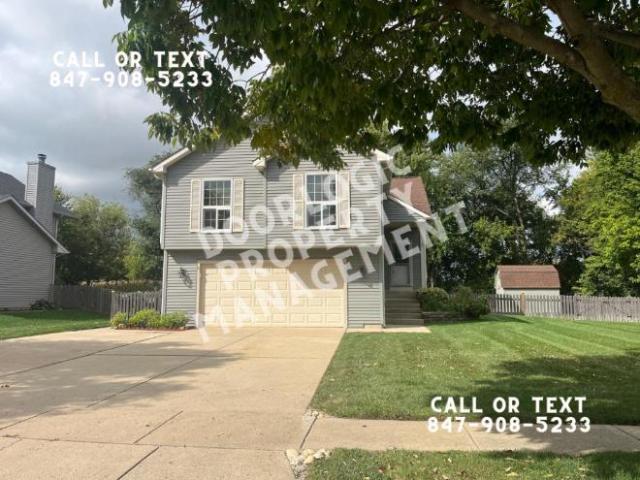 3 Br, 2 bath, Single Family Home 965 Amberwood Pl