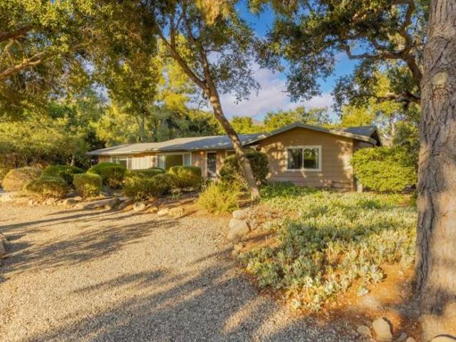 3 Br, 2 bath, Single Family Home 979 Shippee Ln