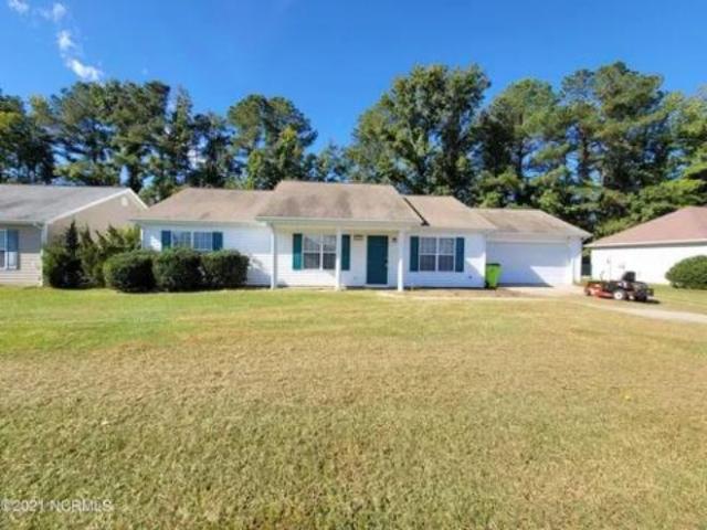 3 Br, 2 bath, Single Family 143 Corinth Dr