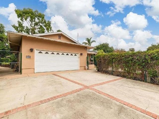 3 Br, 2 bath, Single Family 1400 Borden Rd