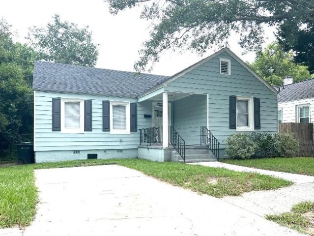 3 Br, 2 bath, Single Family 1416 E 33rd St