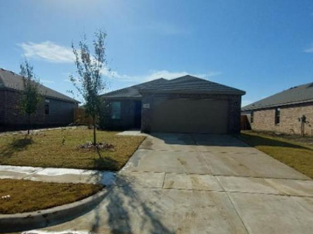 3 Br, 2 bath, Single Family 1425 Waverley Dr
