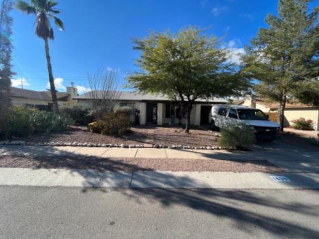 3 Br, 2 bath, Single Family 1436 S Gecko Rd
