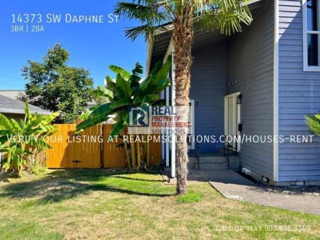 3 Br, 2 bath, Single Family 14373 SW Daphne St
