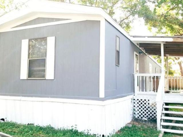 3 Br, 2 bath, Single Family 14541 Enchanted Waters Dr