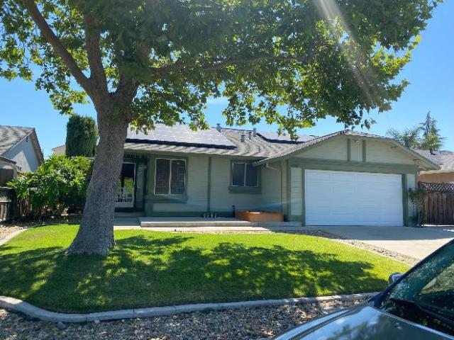 3 Br, 2 bath, Single Family 1460 Gamay Cir