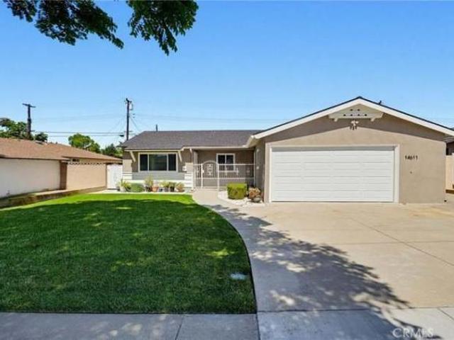 3 Br, 2 bath, Single Family 14611 Ermita Ave