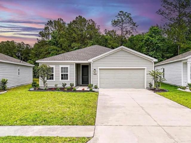 3 Br, 2 bath, Single Family 1498 Tan Tara Trl