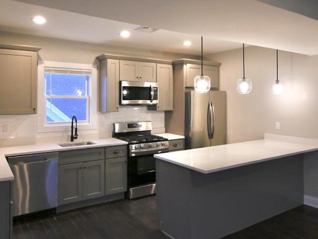 3 Br, 2 bath, Single Family 153 Almy Street