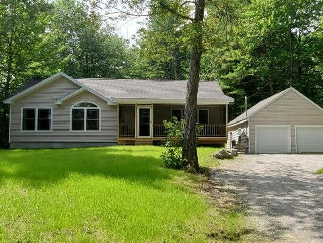 3 Br, 2 bath, Single Family 1504 Richville Rd