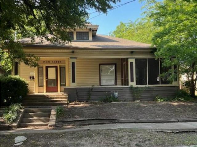3 Br, 2 bath, Single Family 1506 Caddo