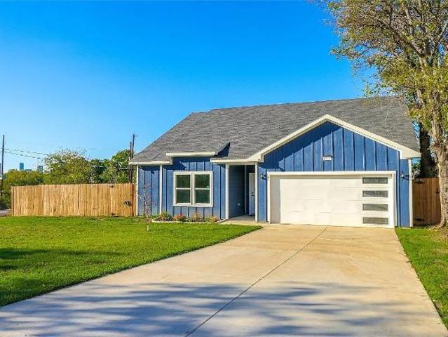 3 Br, 2 bath, Single Family 1507 E Magnolia Ave